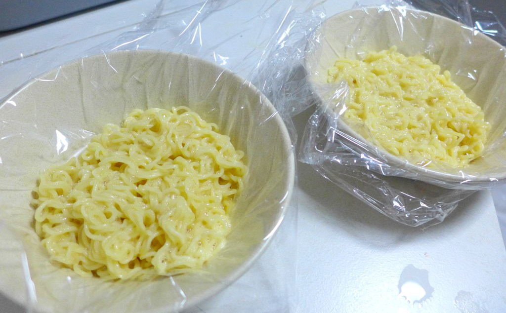 The Latest Food Craze: Ramen Burger – Kelly Siew Cooks