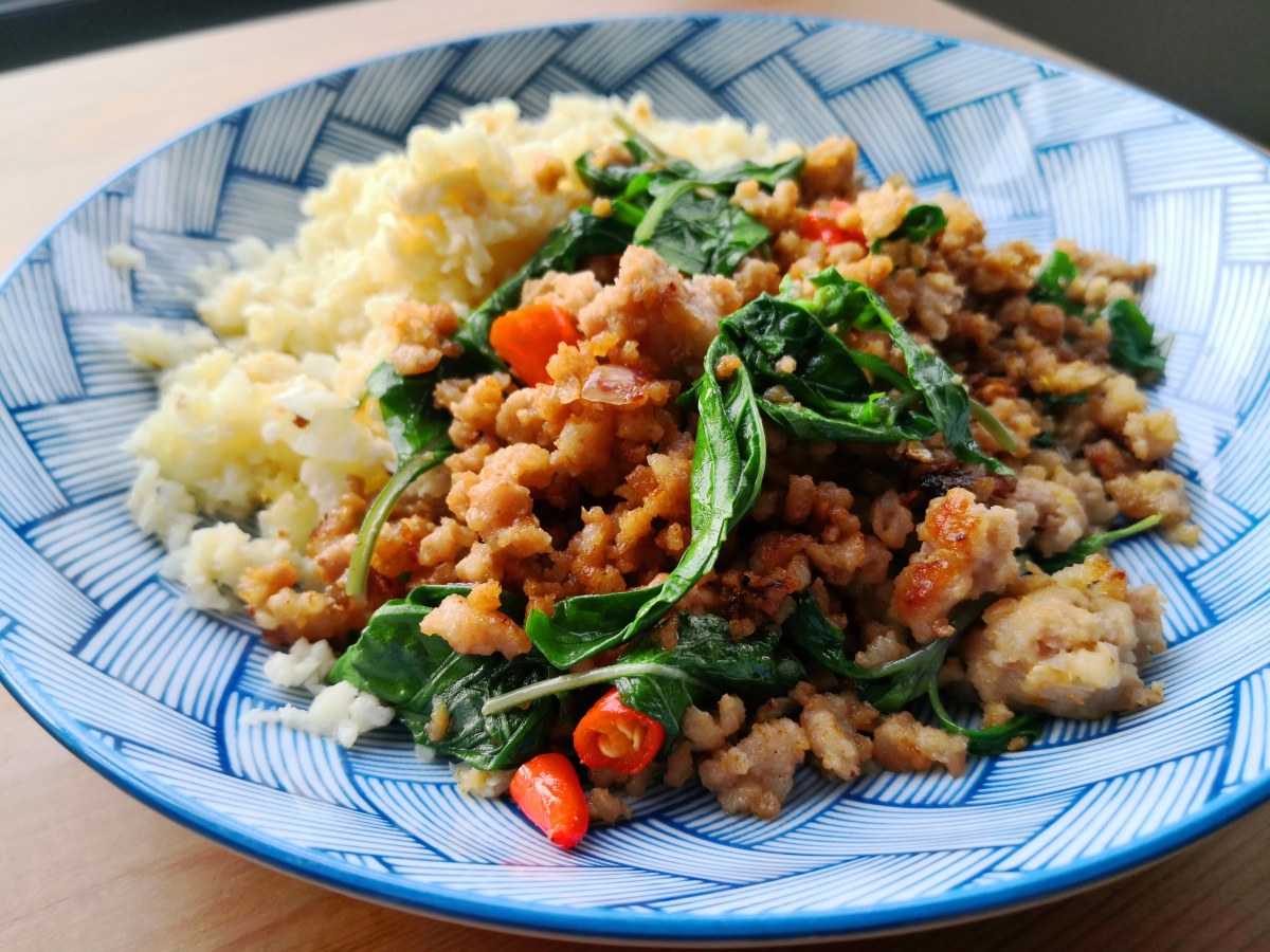 Keto Pad Kra Pow – Kelly Siew Cooks